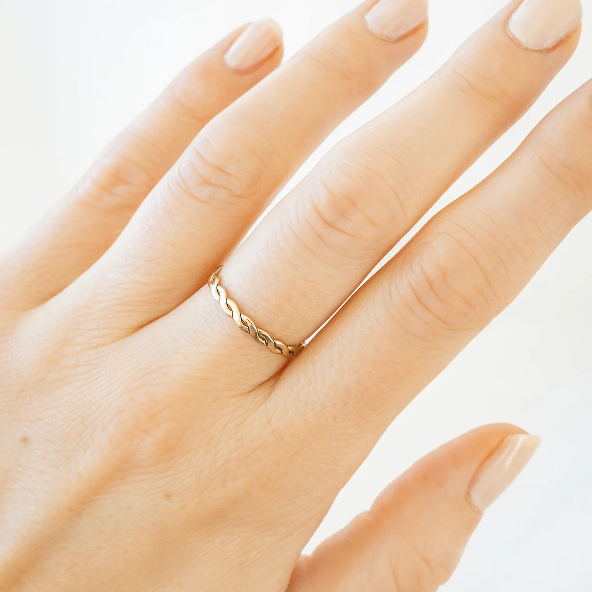 Alexandra Ring – Creative Goods & Co.